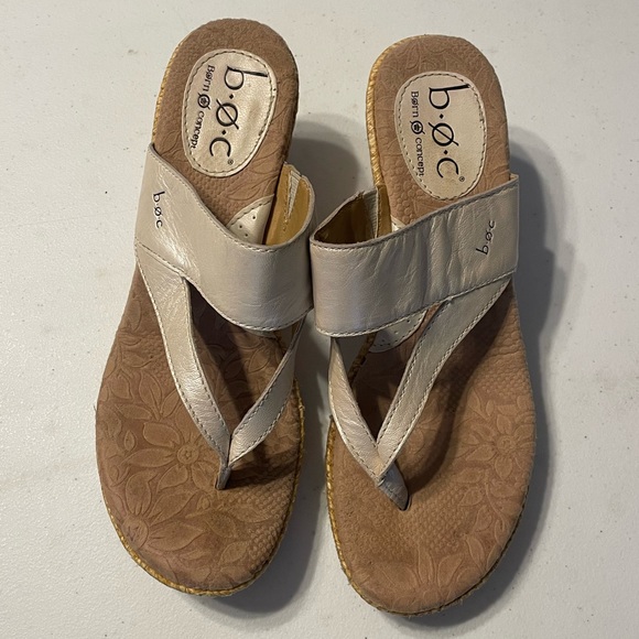 boc | Shoes | Rare Boc Born Concept Leather Heel Wedge Toe Ring Beige ...